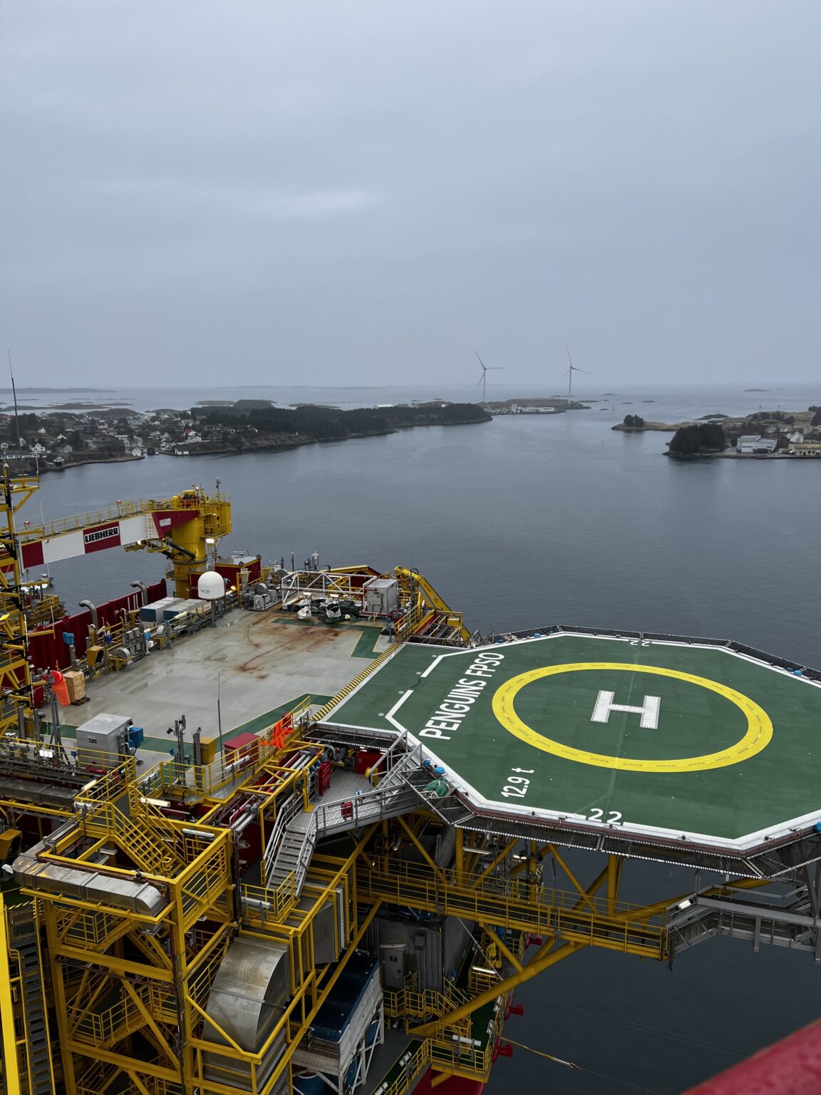 Penguins FPSO, Shell UK – Kranproffen AS